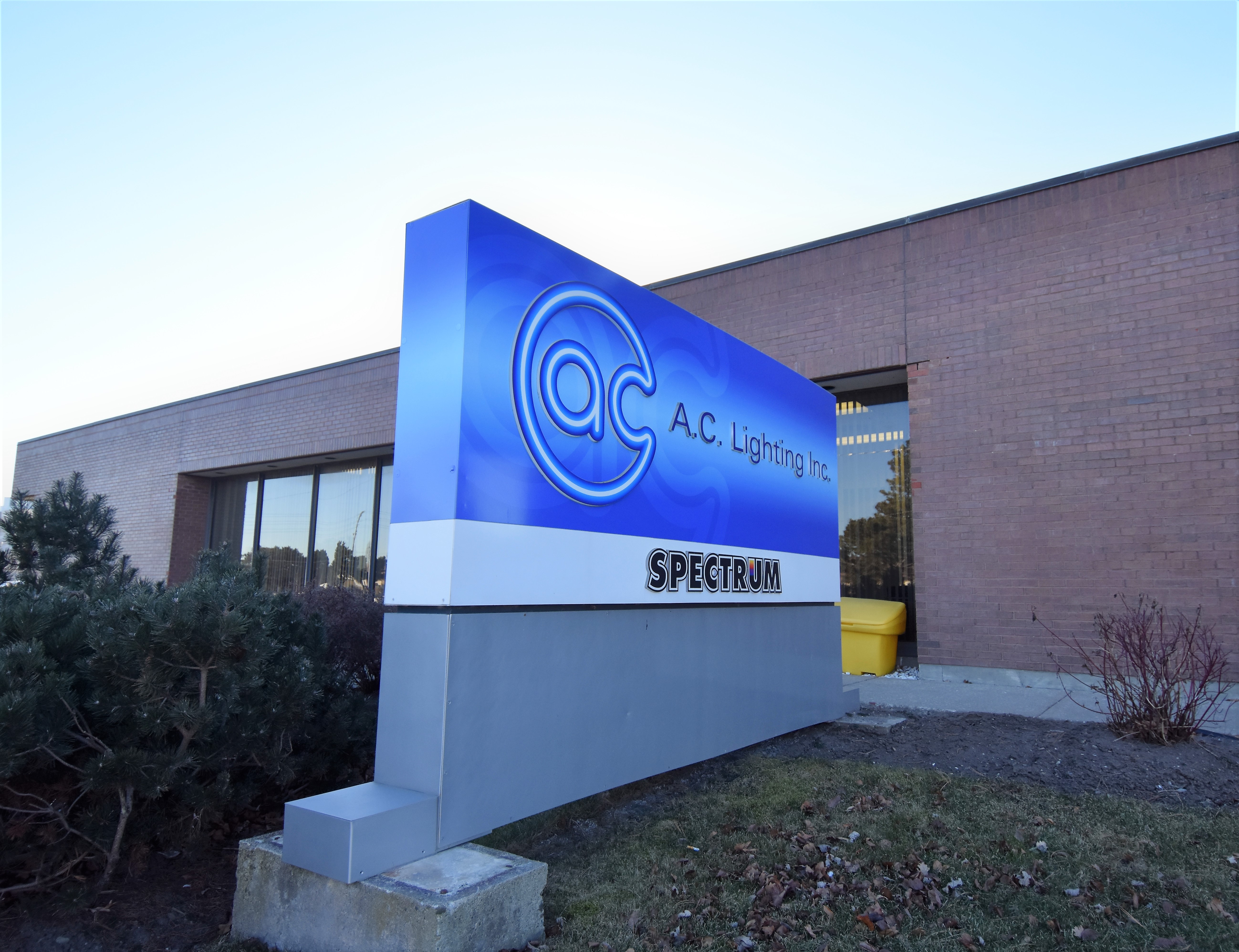 AC Lighting | Roberts Signs & Awnings